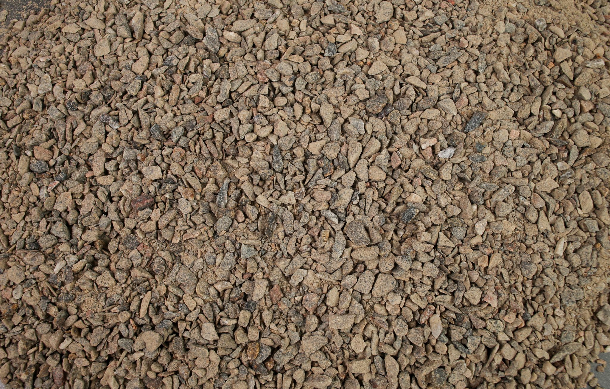 Northern Beige Granite Screening No. 20-540 | Agrébec - Specialized ...